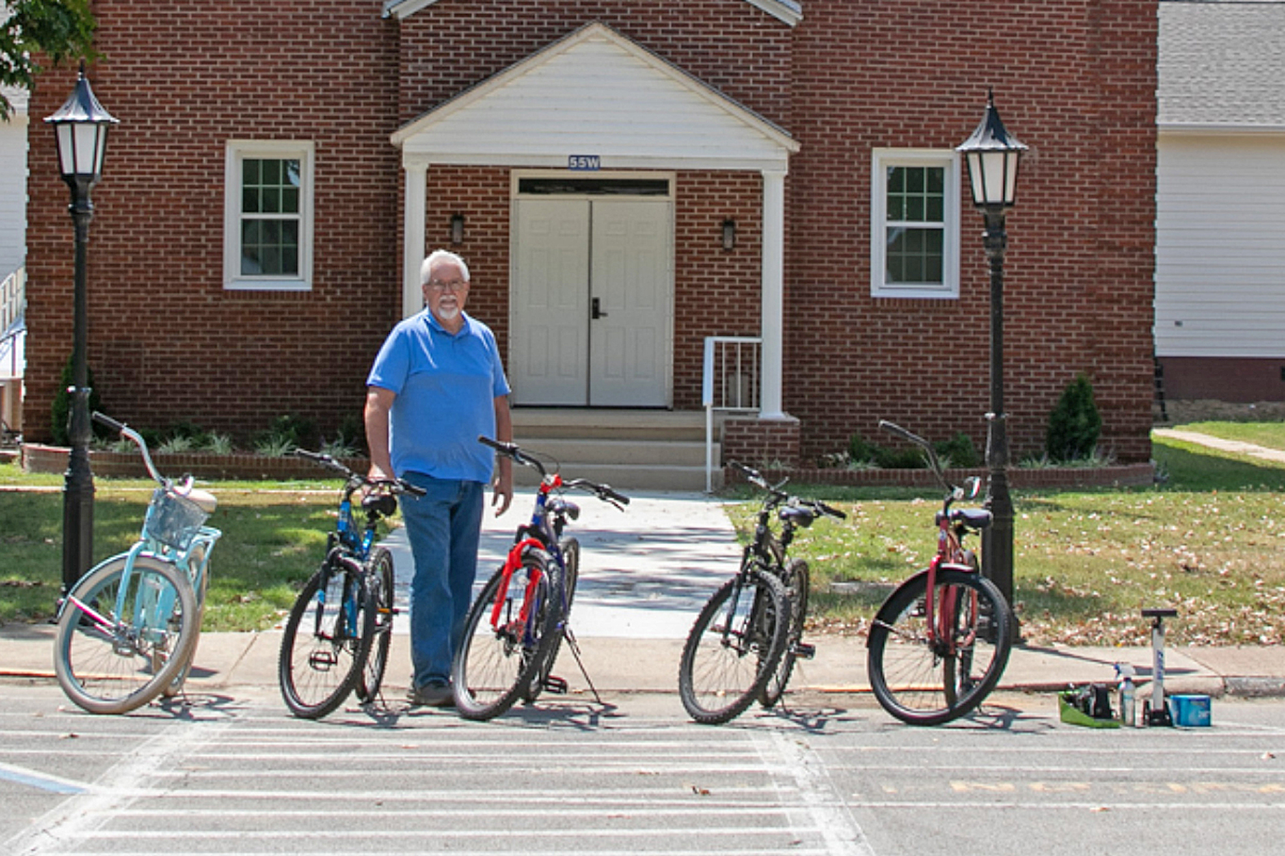 WBU Alum Rejuvenates Bikes Around Campus - Williams Baptist University